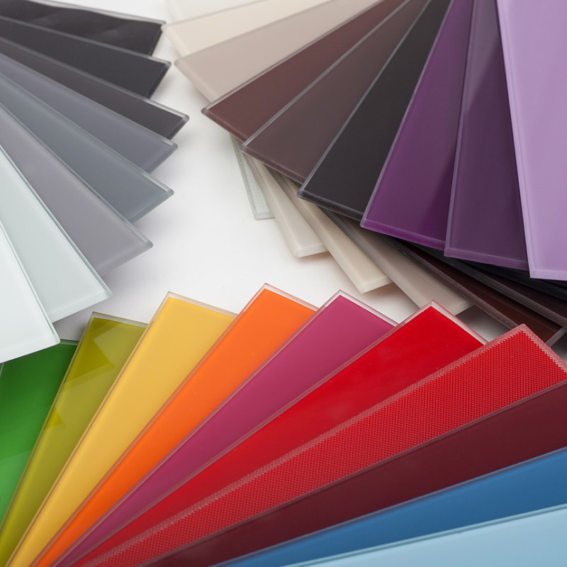 Difference between colored and white Glass - Iran Glass | Sahand Jam ...